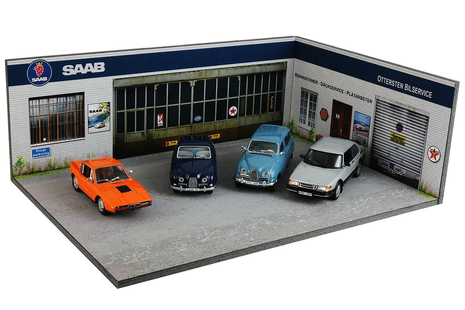 Diorama Saab workshop display stand, miniature saab garage - RBM Saab Parts