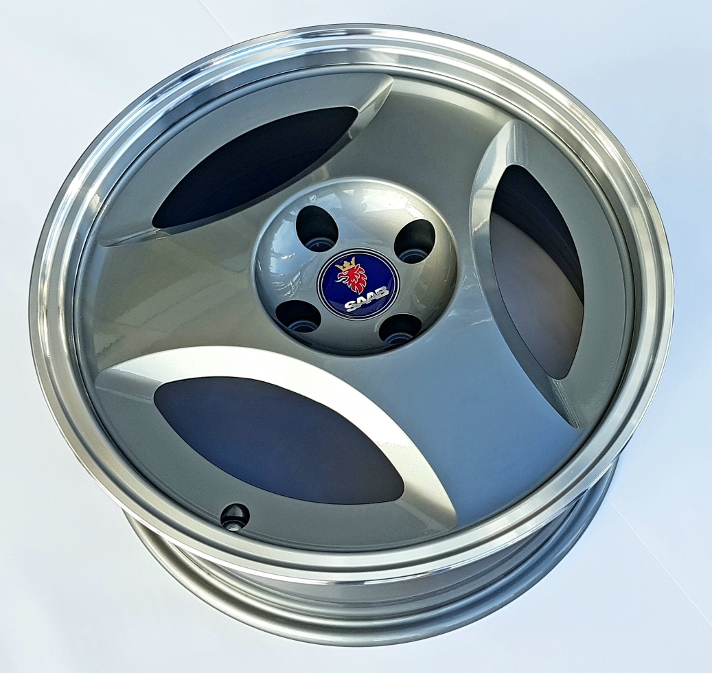 Complete set of 4 FORGED Aero wheels in 17 for saab 900 classic and ...