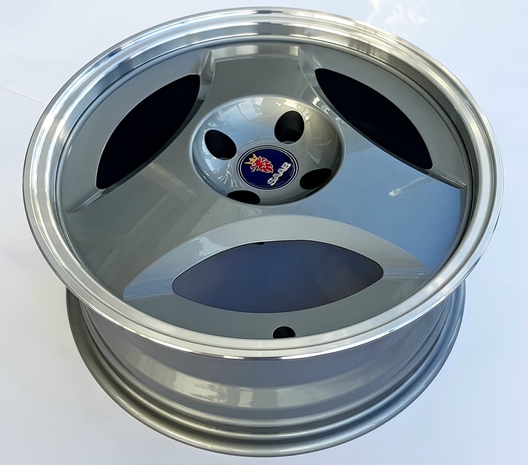 Complete set of 4 FORGED Aero wheels in 17 for saab 900 classic and ...